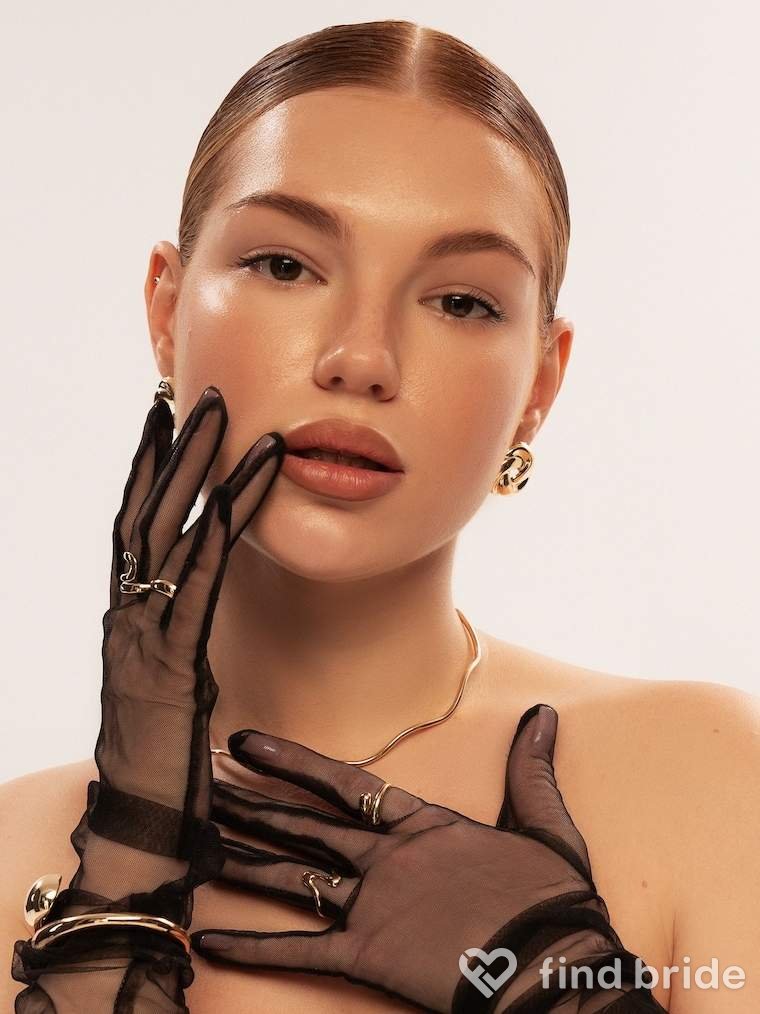 UR🌹COUPLE, 25, 10057316 | FindBride.com | Woman from Kyiv, Ukraine