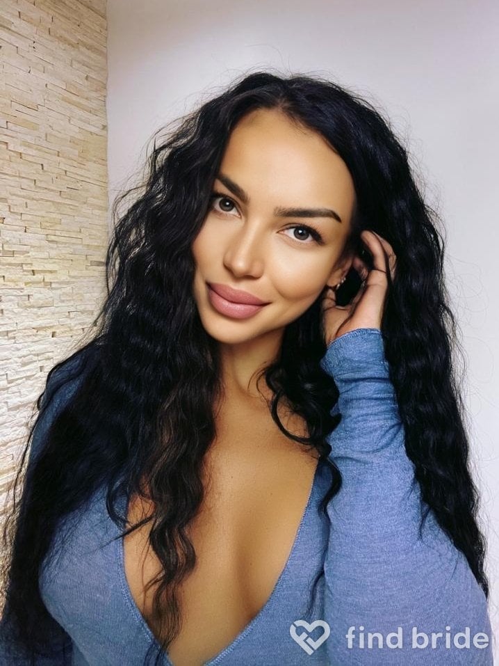 Emilia🔥, 37, 10054964 | FindBride.com | Woman from Borșa, Romania