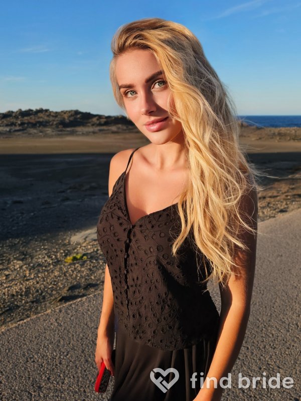 VICKY🌹SWAN, 28, 10056448 | FindBride.com | Woman from Kyiv, Ukraine